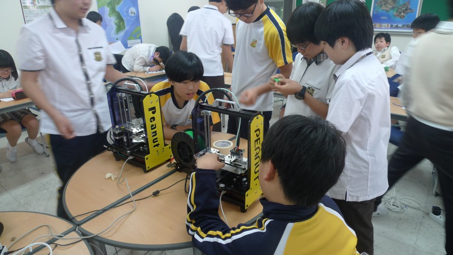 Gallery « Makezone – 인터랙티브 미디어, fablication 그리고 사물인터넷(IoT)